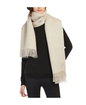 Max Mara Logo Tassel Scarf