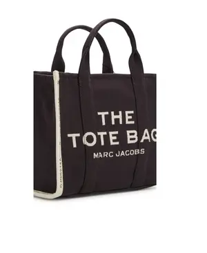 Marc Jacobs Logo Shoulder Bag