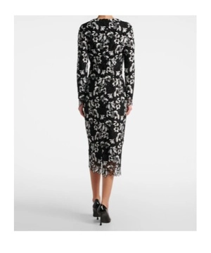 Monique Lhuillier Satin Gown