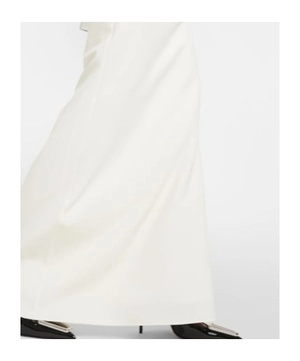 SAFIYAA LONDON Strapless Crepe Gown With Fishtail Hem