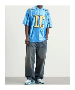 ICECREAM Ic V-neck Soccer Jersey