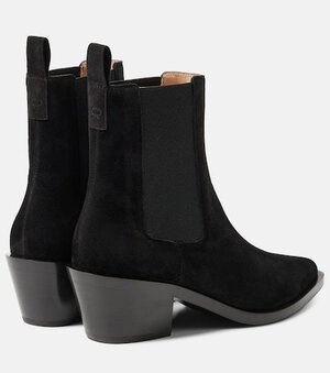 GIANVITO ROSSI Pointed Toe Suede Ankle Boots