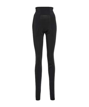 Nensi Dojaka Ankle