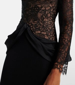 SAFIYAA LONDON Serryna Lace Gown