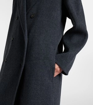 Vince Double-breasted Wool-blend Coat