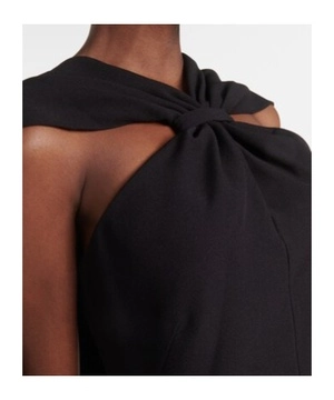 SAFIYAA LONDON Lilien Caped Crepe Gown