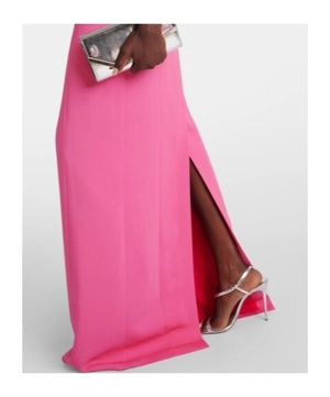Oscar De La Renta Off-shoulder Cady Gown