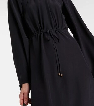 Dodo Bar Or Silk Gown