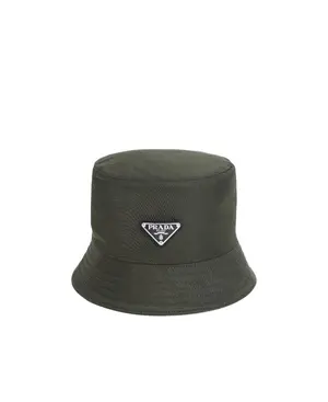 Prada Logo Plaque Bucket Hat - Black
