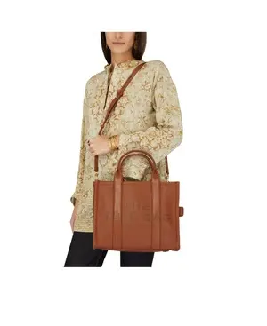 Marc Jacobs Logo Shoulder Bag