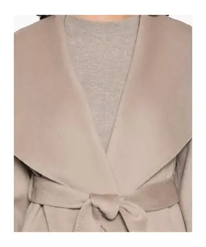 Soft Goat Long-sleeved Coat