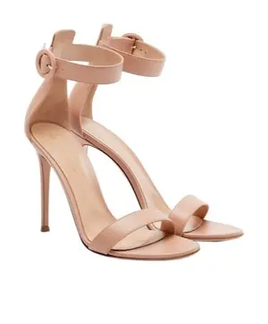 GIANVITO ROSSI High-heel Sandals - Nude