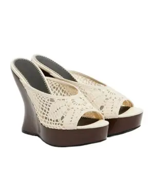 Magda Butrym 115mm Crochet Wedge Mules - Nude