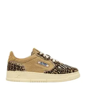 AUTRY Round-toe Low-top Sneakers - Nude