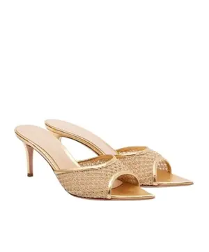 GIANVITO ROSSI Minimalist Sandals - Nude