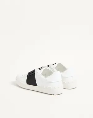 Valentino Garavani Round-toe Sneakers