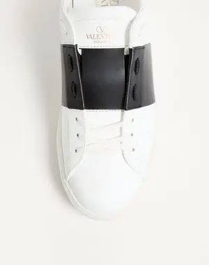 Valentino Garavani Round-toe Sneakers