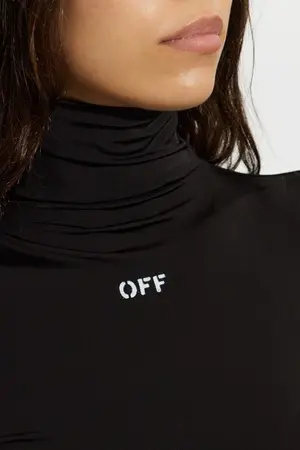 Off-White Fitted Top With Turtleneck