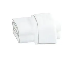 MATOUK Cairo Towel - White/silver