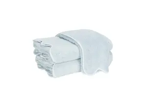 MATOUK Cairo Scallop Towel - Light