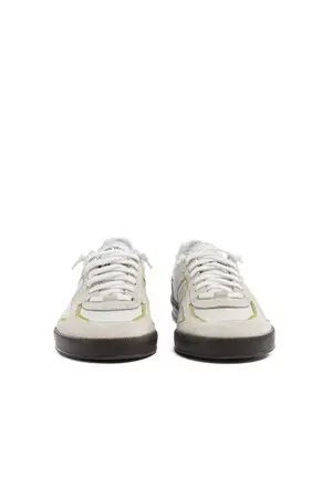 P448 Marte Soccer Sneaker