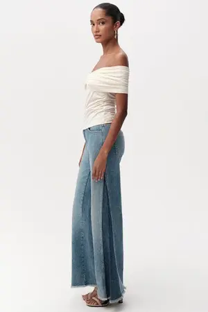 EXQUISE Artus Off Shoulder Knit Blouse With Metal Buckle - Cream