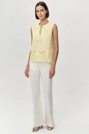 EXQUISE Adrianne Sleeveless Blouse