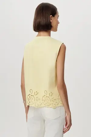 EXQUISE Adrianne Sleeveless Blouse