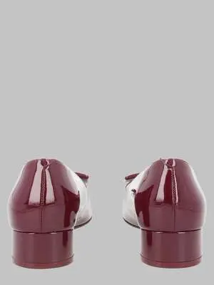 ROGER VIVIER Ballerina U Look In Vernice