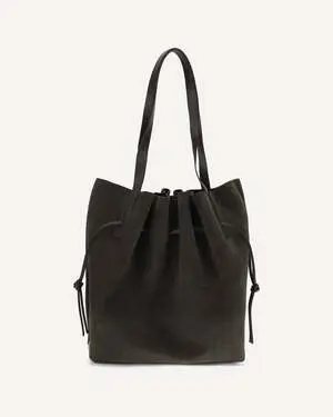 Yuzefi Scallop Shoulder Bag