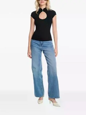 AXEL 113 High Neck Cut-out T-shirt