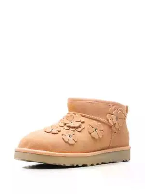 UGG Classic Ultra Mini Fleur Ankle Boots