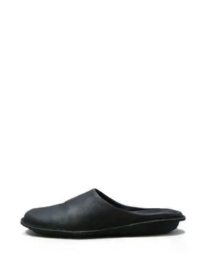 VIBAE Roma Round-toe Mules