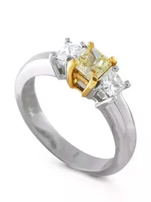 LB EXCLUSIVE Diamond Three-stone Ring