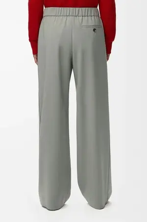 Loewe Pleated Casual Pants