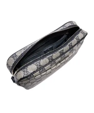 Gucci Essence Classic Small Crossbody Bag