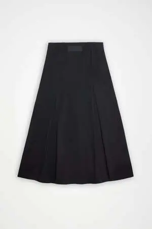 Rains Maxi Skirt In Technical Stretch Fabric - Black