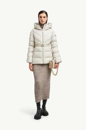 Moncler Brosse Diagonal-quilted Hooded Short Down Jacket