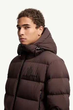 Moncler Isorno Hooded Insulated Ski Jacket - Brown