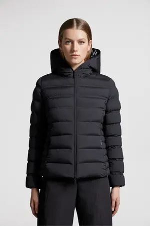 Moncler Alete Short Down Jacket
