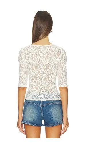 Lioness Arena Top