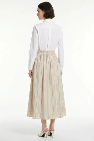 EXQUISE Pleated Pocket Midi Skirt