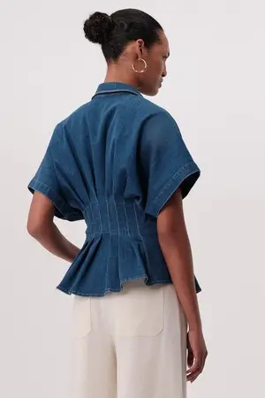 EXQUISE Marisa Collared Short Sleeve Denim Shirt