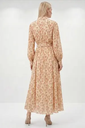 EXQUISE Belted Maxi Dress With Long Sleeves