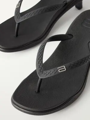 BLOUMME Arc 40 Rubber Thong Heeled Sandals