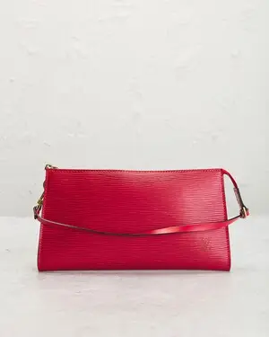 FWRD RENEW Louis Vuitton Epi Pochette Accessoires 24 Shoulder Bag
