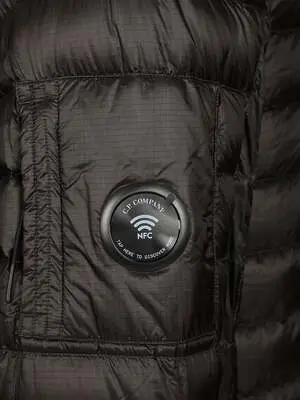 C.P. COMPANY D.d. Shell Lens Puffer Jacket - Black