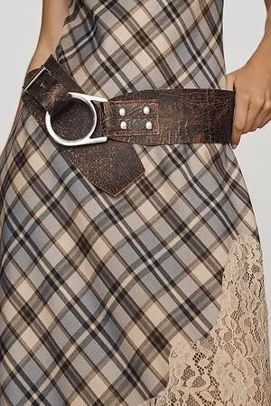 Streets Ahead Distressed Leather Low-slung Belt