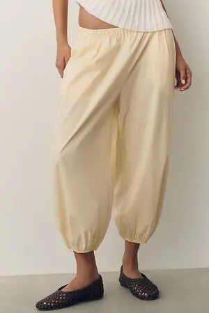 Daily Practice Cropped Bubble Pants - Cream