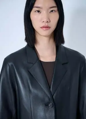 TOTEME Slim Leather Coat